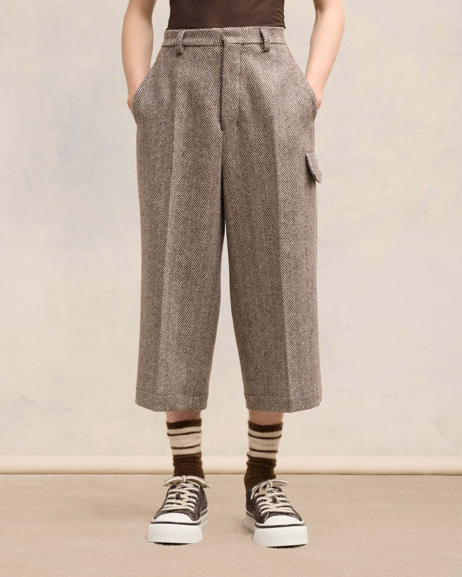 AMI Ami Paris Suede Low-Top Sneakers